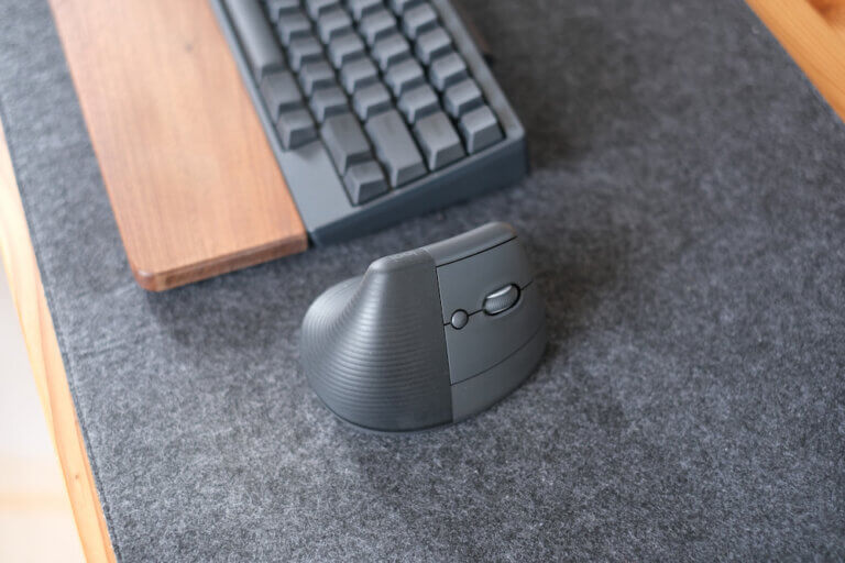 ロジクール LIFT M800GR 2ヶ月使用レビュー！| 静音化されたエルゴノミックマウス | リタログ
